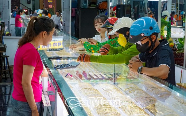 Giá vàng Hội Kim Hoàn Cà Mau hôm nay bao nhiêu?